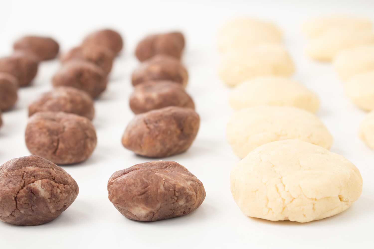 Two Toned Cookies – Chocolate and Vanilla – rosehartsweets.com